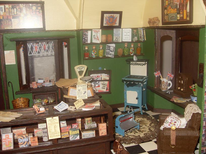 WWII shop inside.JPG - Members' Gallery - The Greenleaf Miniature Community