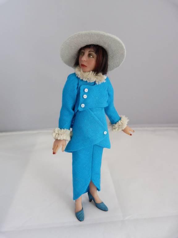 Paulette the model - Members' Gallery - The Greenleaf Miniature Community