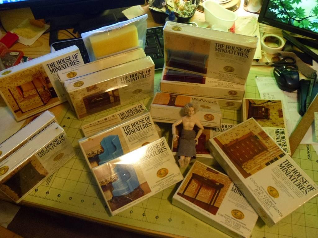 Miniatures - The Greenleaf Miniature Community