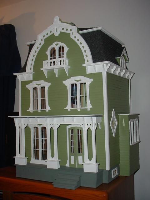 Willowcrest with roof done - Members' Gallery - The Greenleaf Miniature ...