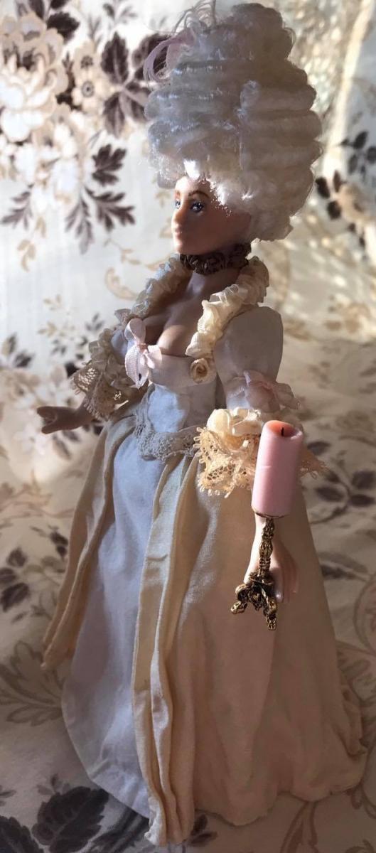 Marie Antoinette - Members' Gallery - The Greenleaf Miniature Community